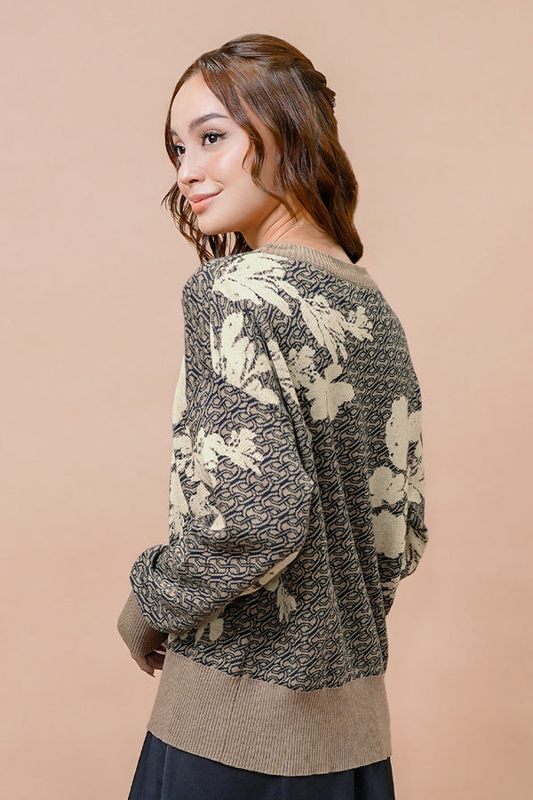 Infinite Fury Sweater - Navy - ZYTADELIA