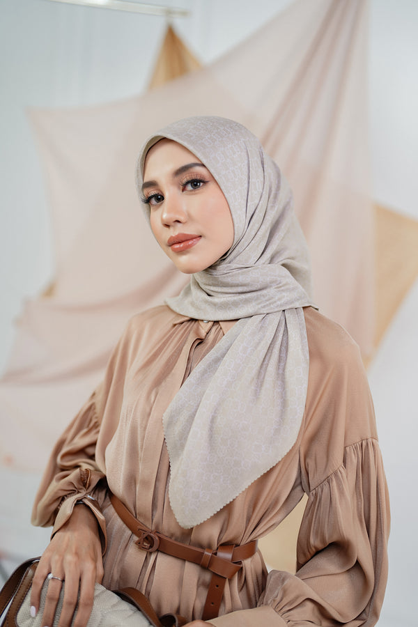 Interlock Series - Light Brown - ZYTADELIA